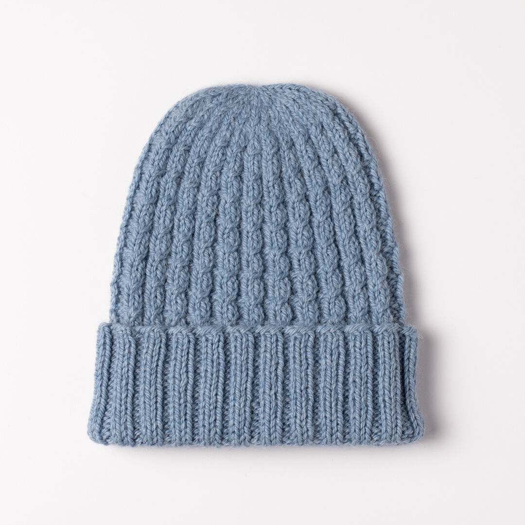 Knitting Patterns Galore - Ocean Waves Hat